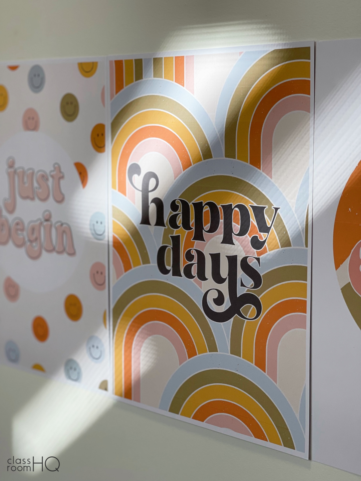 Retro Classroom Decor - classroomHQ