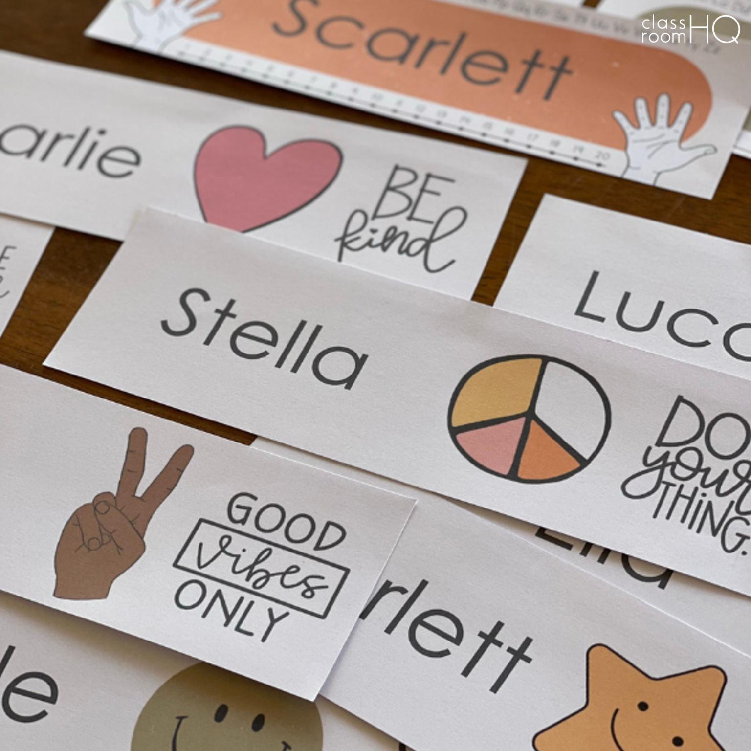 Retro Classroom Decor - classroomHQ